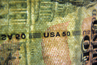 UV Verification of the $100 Bill